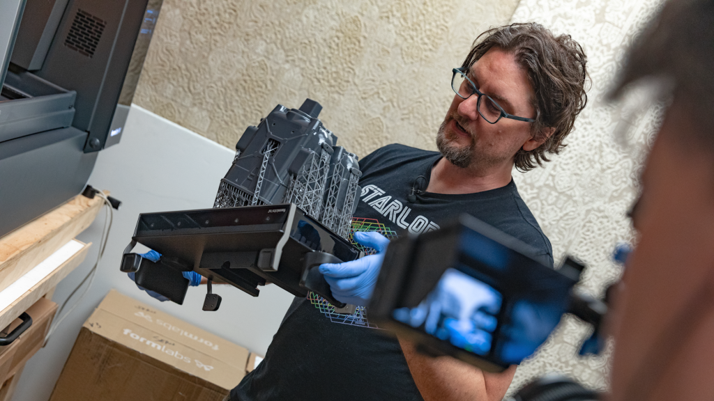 Starfield x Adam Savage's Tested | Liquid Advertising, Inc.